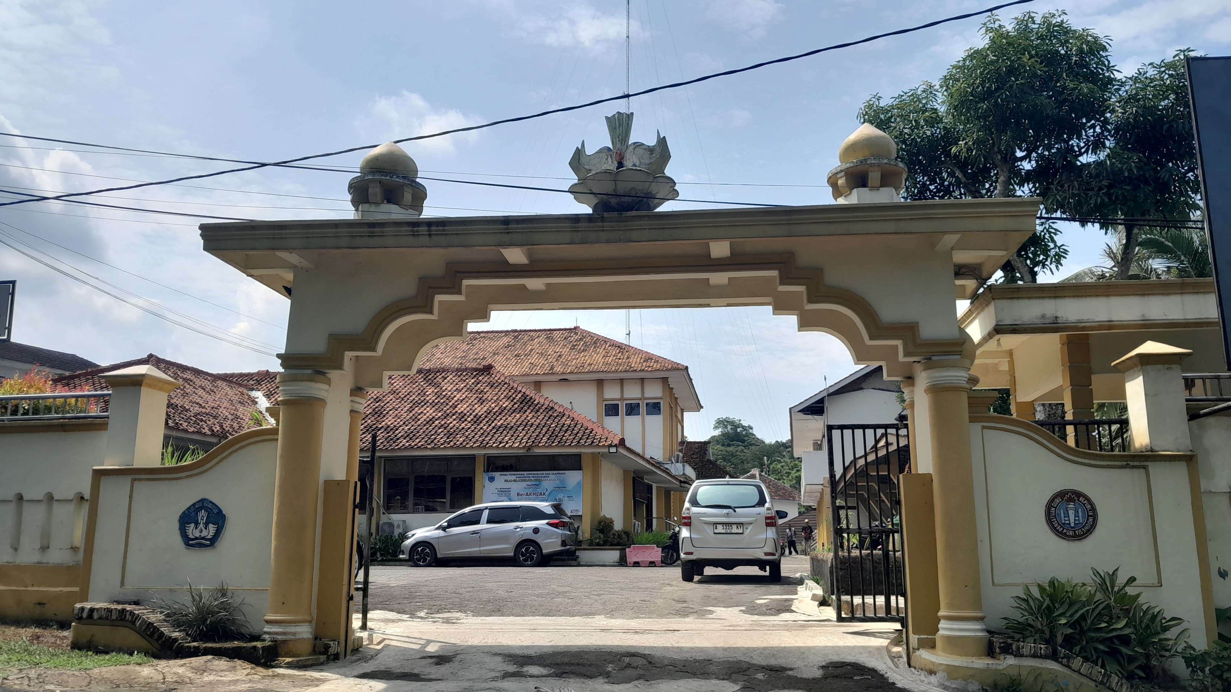 Dinas Pendidikan Kepemudaan dan Olahraga